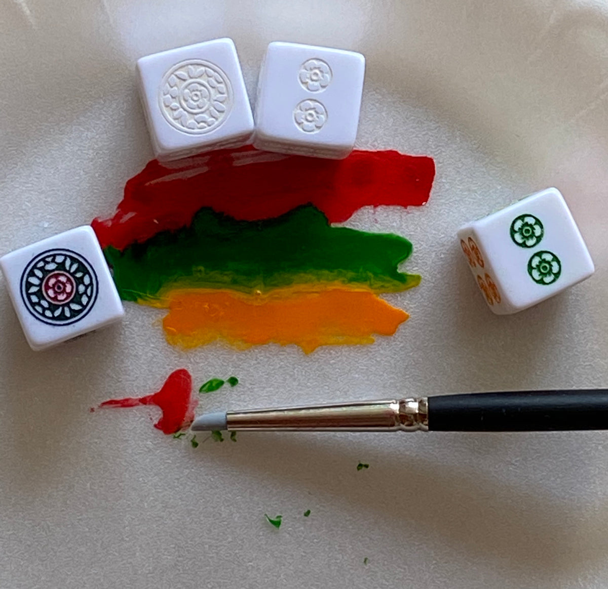Paint your own Mahjong Dice™ – Modern Mahjong